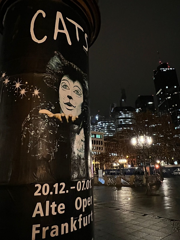 CATS feiert umjubelte Premiere in der Frankfurter Alten Oper ...